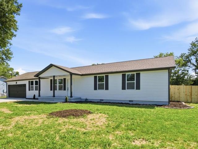 8019 Cooper Dr, Murfreesboro, TN 37129