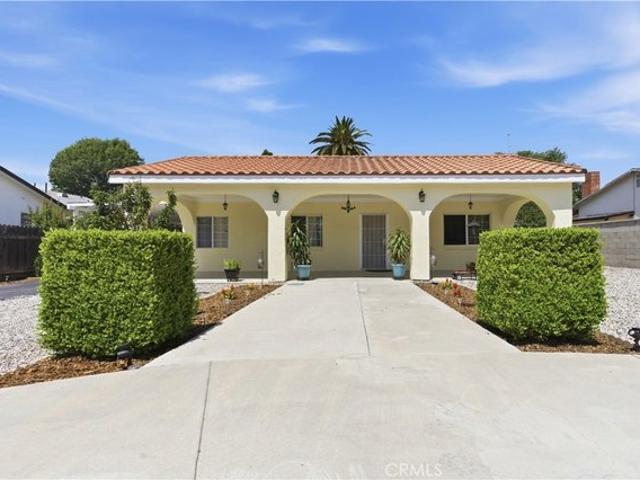 8019 Hatillo Ave, Winnetka, CA 91306