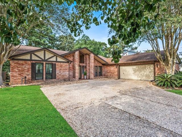 8019 Rebawood Dr, Humble, TX 77346