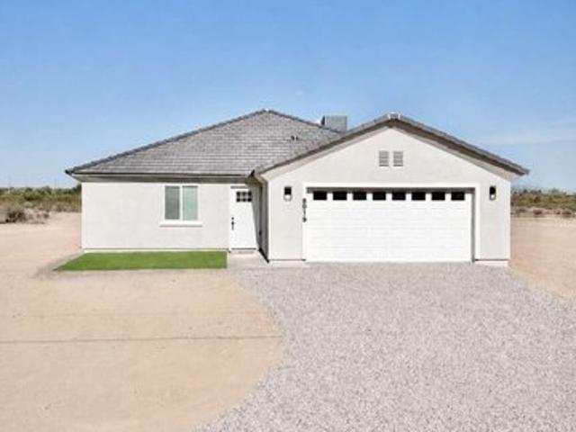 8019 S 349th Ave, Tonopah, AZ 85354