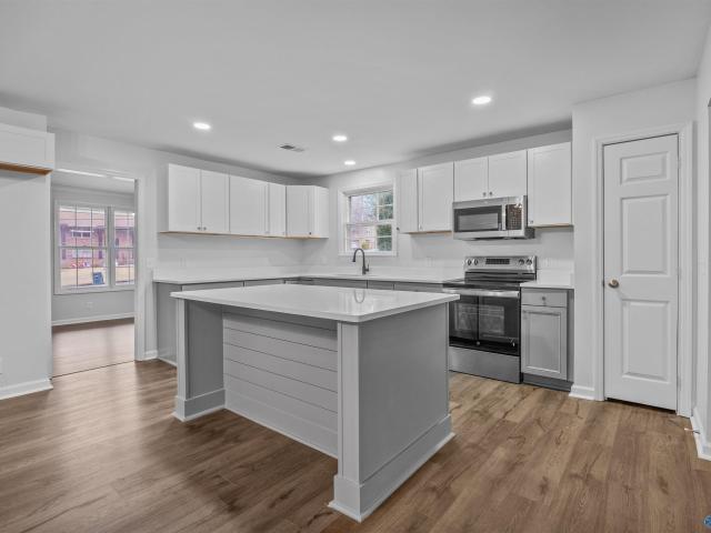 8010 Navios Drive