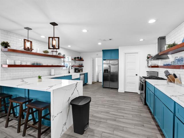 8010 Ocean Drive