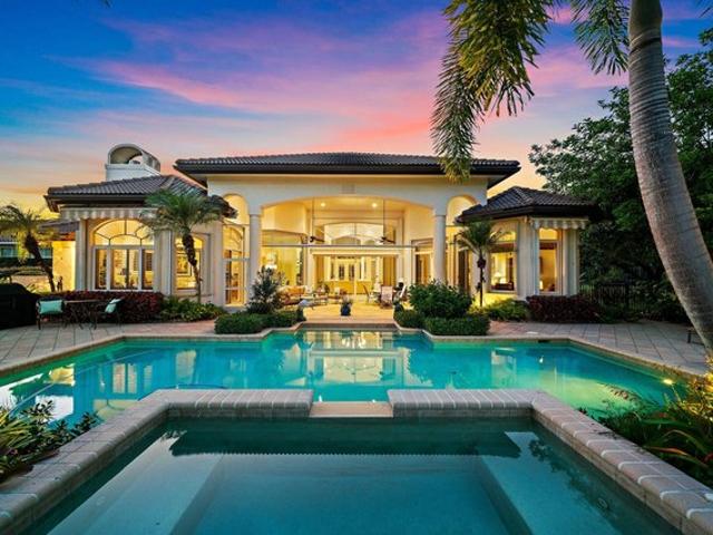 8010 Fairway Ln, West Palm Beach, FL 33412