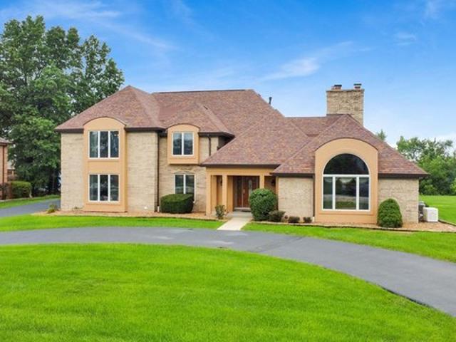 8010 Salvatori Ct, Orland Park, IL 60462