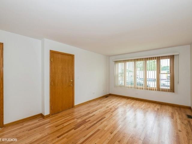8010 W Addison St, Unit 1, Chicago, IL 60634 | MLS #12621 | Compass