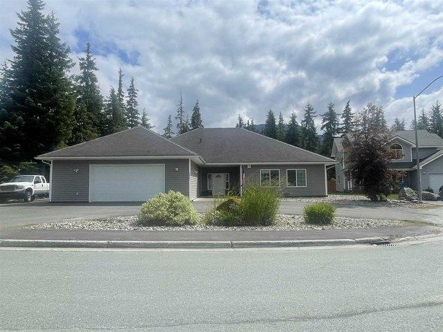 8011 Poppy Ct, Juneau, AK 99801