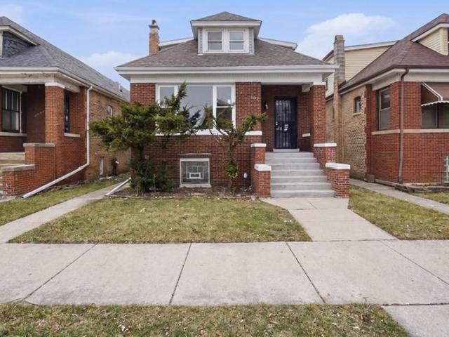 8011 S Dante Ave, Chicago, IL 60619