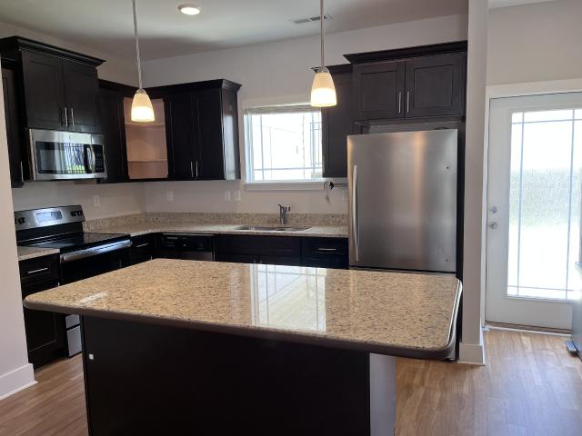 8011 Tuberose Ct