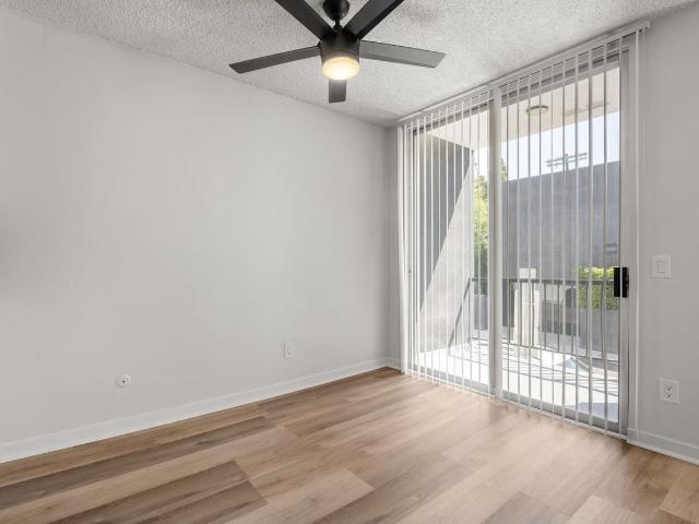 8011 W. Romaine Street 1 Bedroom Apartment for Rent at 8011 Romaine St, West Hollywood, CA 90046 West Hollywood