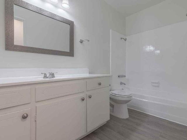 8011 W. Romaine Street 1 Bedroom Apartment for Rent at 8011 Romaine St, West Hollywood, CA 90046 West Hollywood