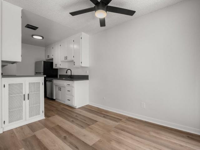 8011 W. Romaine Street 1 Bedroom Apartment for Rent at 8011 Romaine St, West Hollywood, CA 90046 West Hollywood