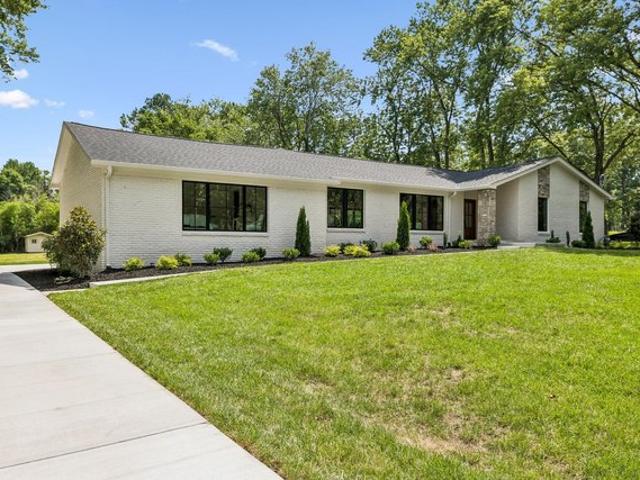 8011 Wikle Rd E, Brentwood, TN 37027