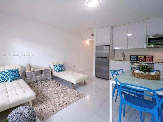 801 15th St #204, Miami Beach, FL 33139