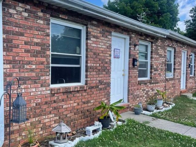 801 811 Mill St 3 Bedroom Apartment for Rent at 801 Mill St, Henderson, KY 42420 Weaverton