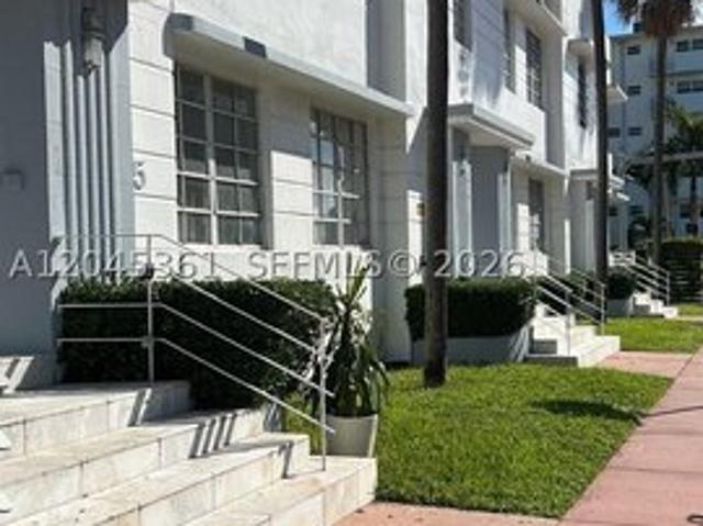 801 8th St Unit 201, Miami Beach, FL 33139