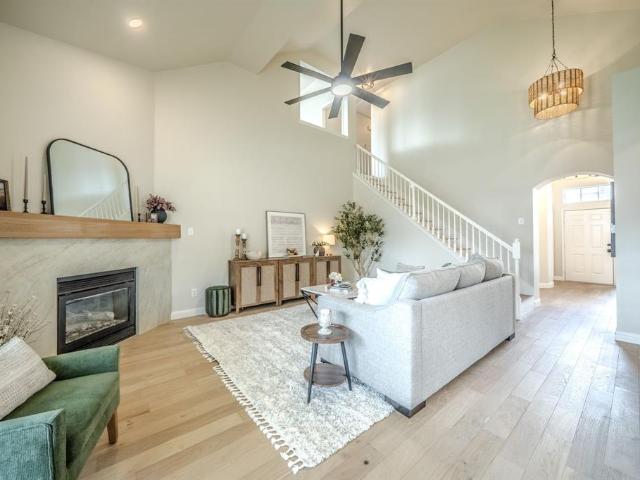 801 Cobblestone Drive