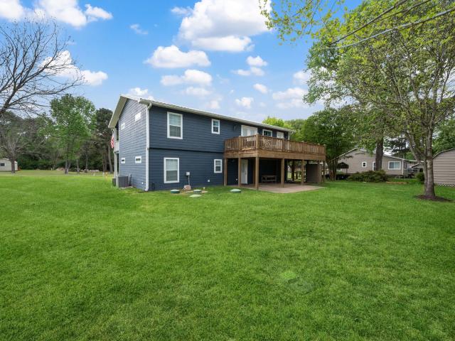801 Commodore Drive