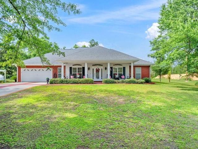 801 Clement Dr, Southport, FL 32409