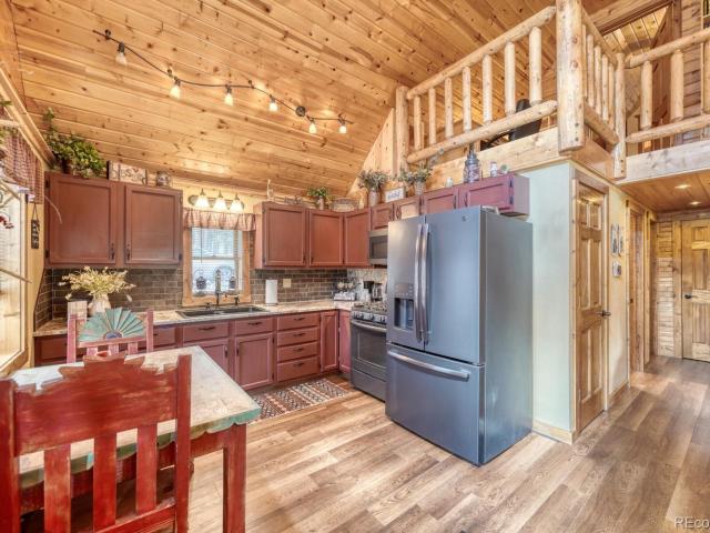801 Crystal Falls Drive