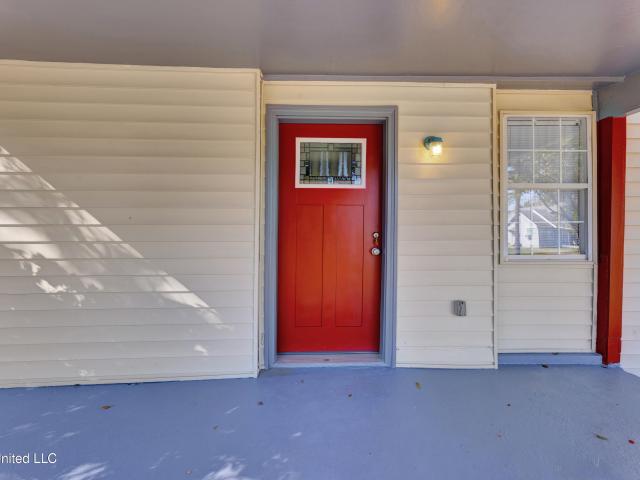 801 Allendale Avenue