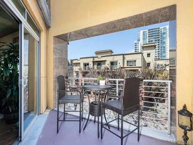 801 Ash St 202, San Diego, CA 92101