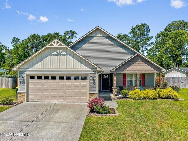 801 Ashley Meadow Ln, Jacksonville, NC 28546