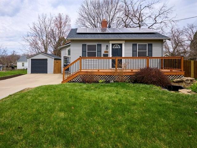 801 Boulder Ave, Des Moines, IA 50315