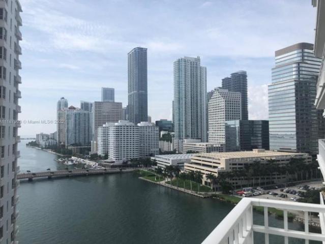 801 Brickell Key Blvd #1605 Miami, FL 33131