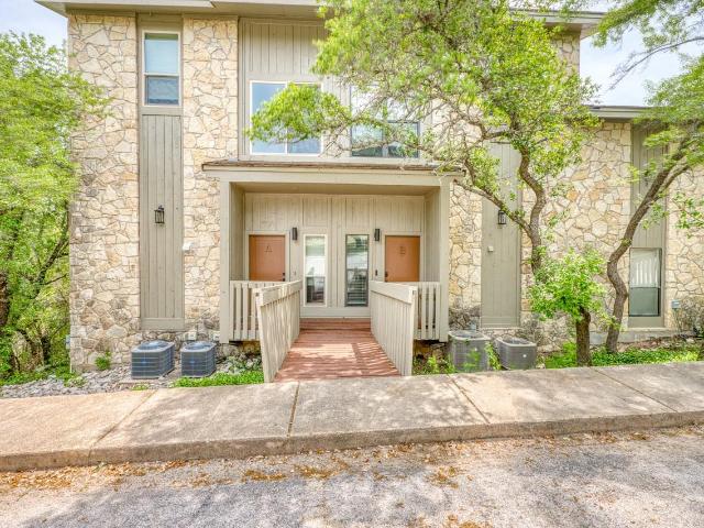 801 Grassy Knoll # B