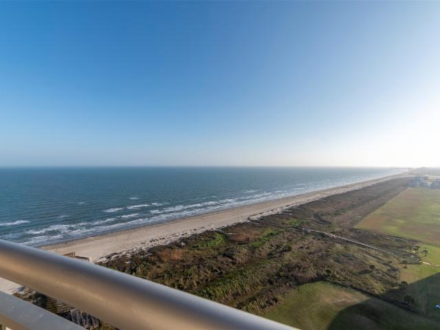 801 E Beach Drive TW2212