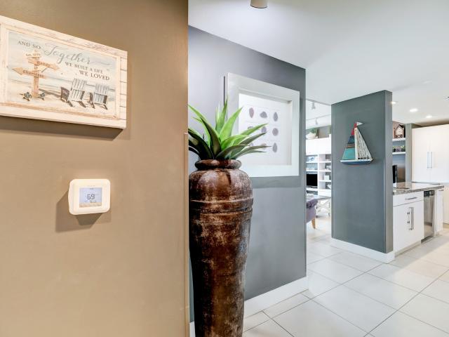 801 E Beach Drive BC0412