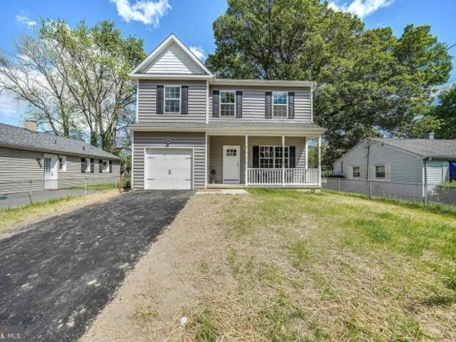 801 E Hazeldell Ave, New Castle, DE 19720