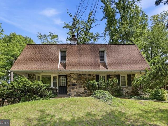 801 E Penn Pines Blvd, Aldan, PA 19018