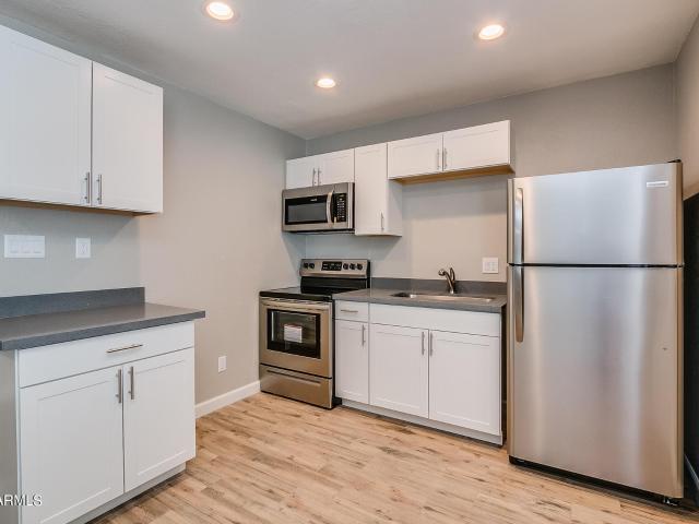 801 E Puget Avenue # Apt 4
