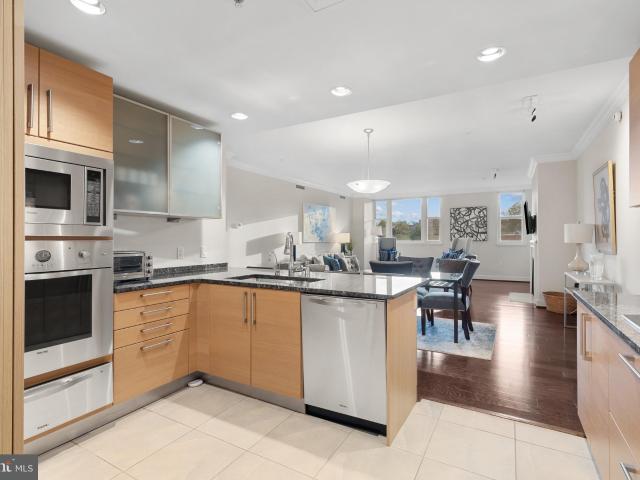 801 Key Hwy, Unit P70, Baltimore, MD 21230 | MLS #MDBA2212 | Compass