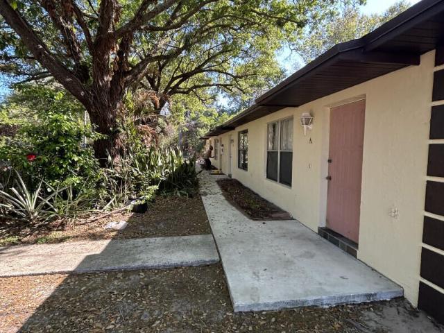 801 King Orange Dr, Fort Pierce, FL 34982 | MLS #B26013