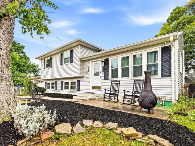 801 Holmes Avenue