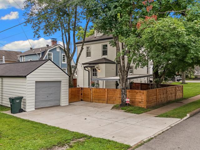 801 Hadley Ave