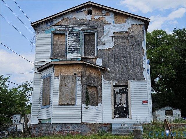 801 Harding St, Petersburg, VA 23803