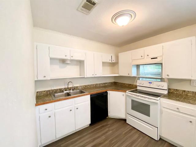 801 Irwin Drive # B