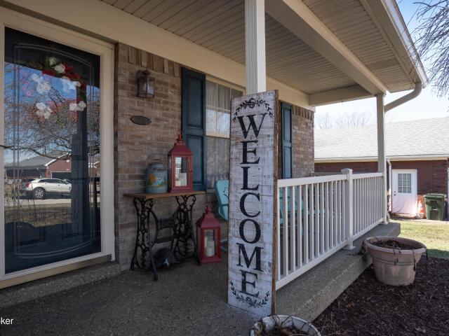 801 Justin Trail