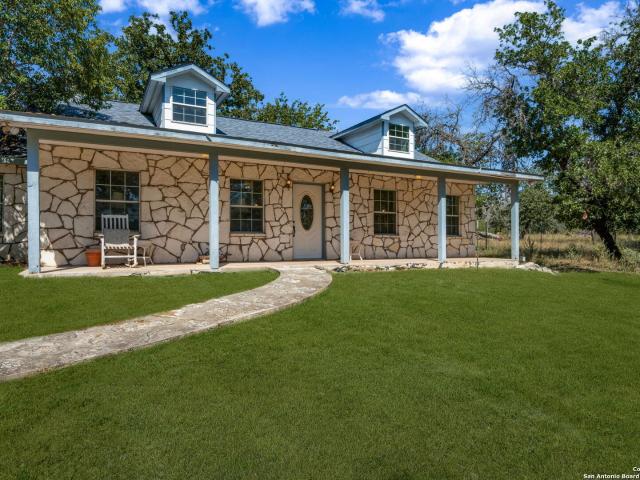 801 Orchard Park Blvd, Medina, TX 78055 | MLS #1913 | Compass