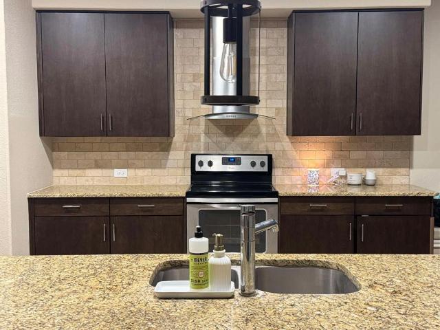 801 Oriel Cir, Fort Worth, TX 76036 | MLS #21239 | Compass