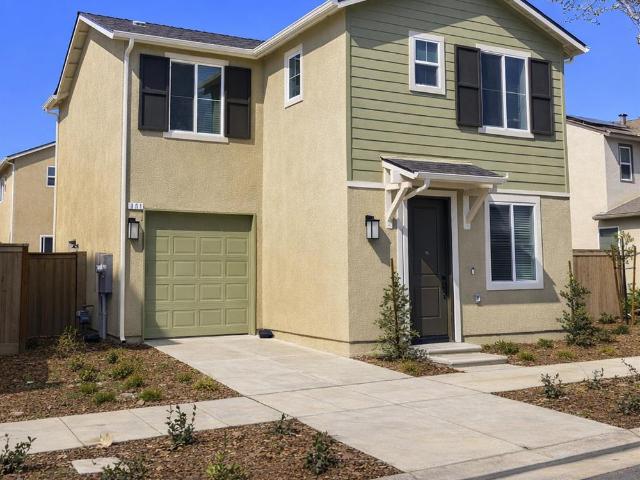 801 Laina Ave, Madera, CA 93636 | MLS #642281