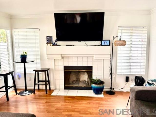 801 Mosaic Cir