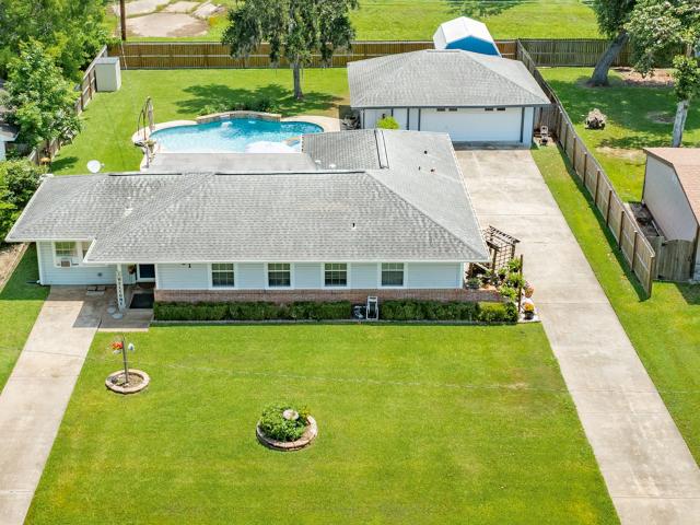 801 Magnolia