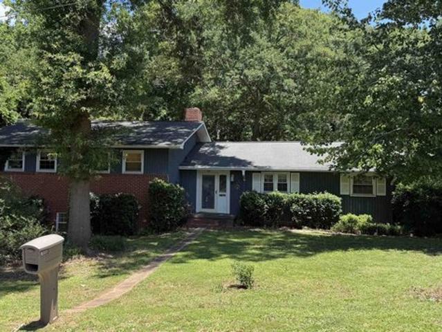 801 Magness Dr, Spartanburg, SC 29303