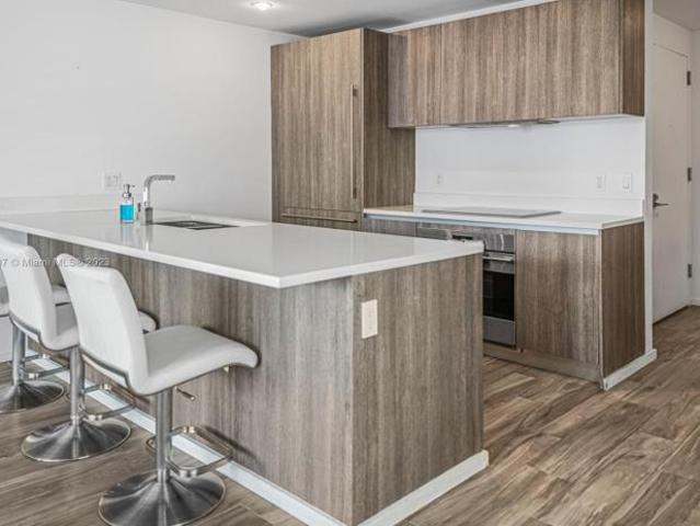 801 Miami Ave S #3904, Miami, FL 33130