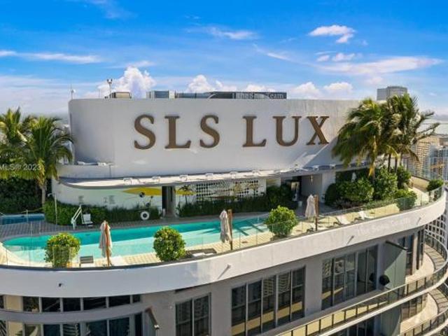 801 Miami Ave S #4102, Miami, FL 33130