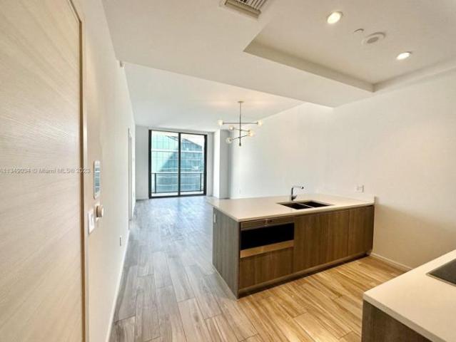 801 Miami Ave S #4908, Miami, FL 33130
